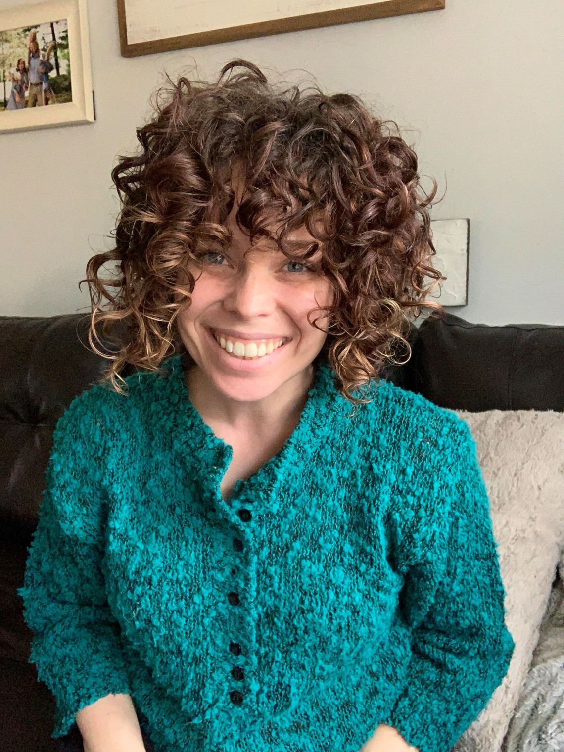 5 Things To Consider Before You Get Curly Bangs